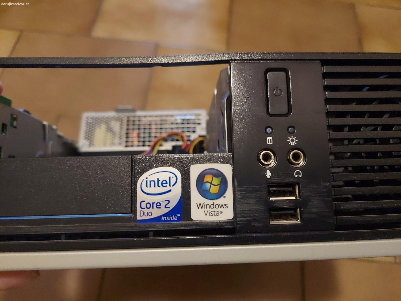 Kancelářský deskop - PC, Notebooky - Daruji za odvoz