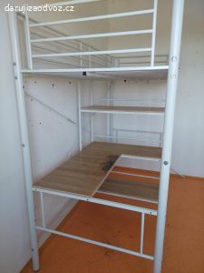 Palanda se stolem - Nábytek - Daruji za odvoz