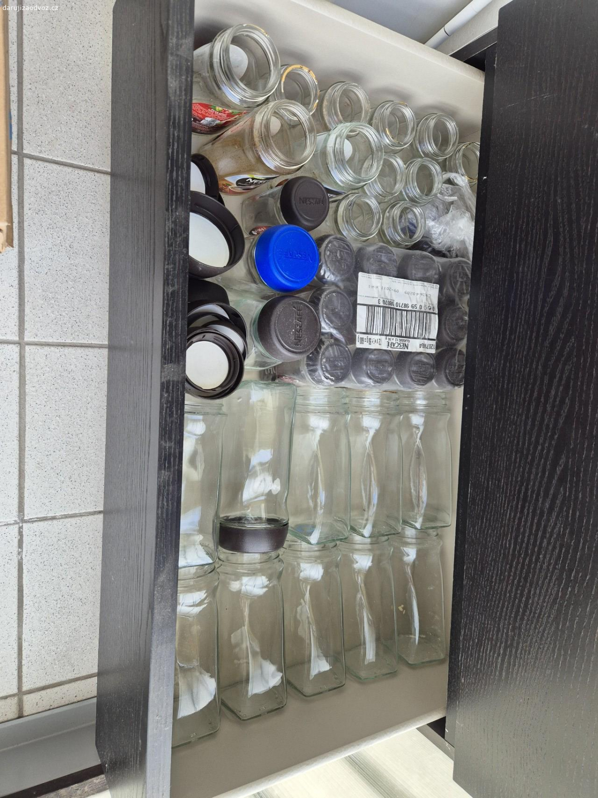 Sklenice od kávy cca 55 ks - Dům a zahrada - Daruji za odvoz